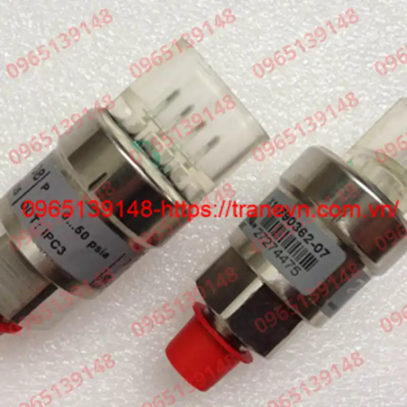 Cảm biến áp suất Chiller Trane AKS1008 pressure transducer TDR00355