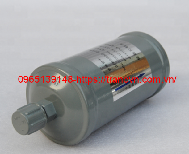 Bộ Lọc Bơm Dầu KH45LE120 (P502-8415) Cho Máy 19XR/19XL