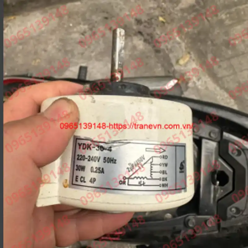 Động cơ điều hòa YDK-30-4. Hàng chính hãng, có sẵn