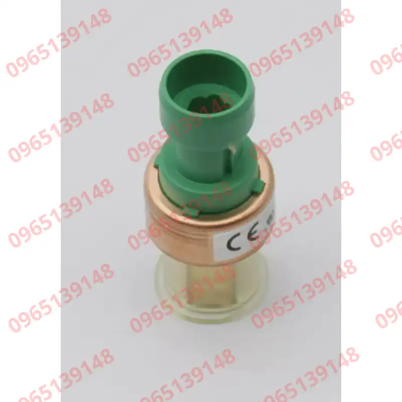 Cảm biến nhiệt độ Chiller CARRIER HH79NZ014 "Cảm biến áp suất Chiller ...