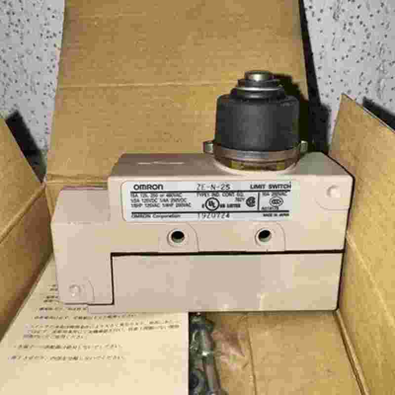 Ze-N-2S Omron Limit Switch #51dda37ad - Công ty Cổ Phần Smind