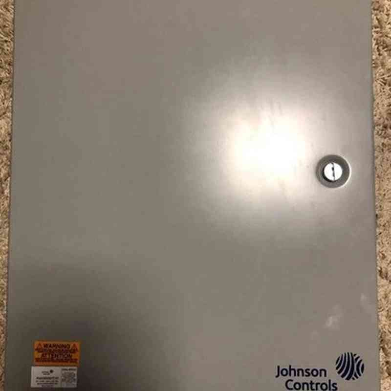 Johnson Controls 16X 20 Enclosure With Everything But Controller. New # ...